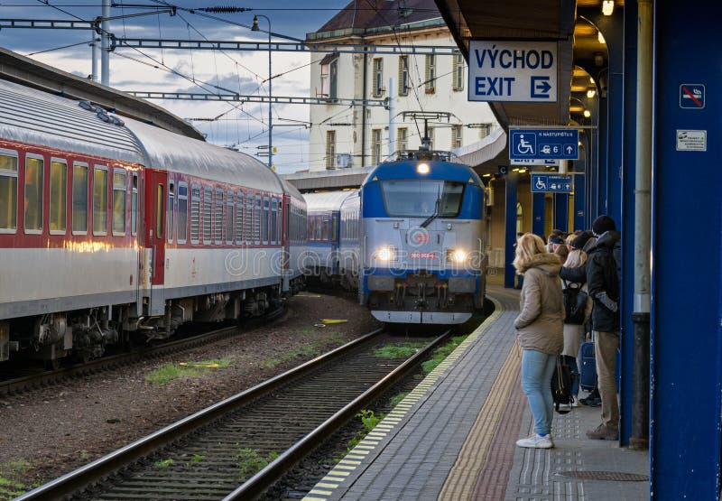 Main station editorial photo. Image of station, rail - 298262366