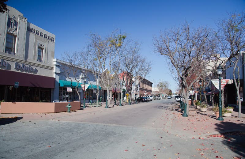Main Street editorial image. Image of facade, signal - 41004460