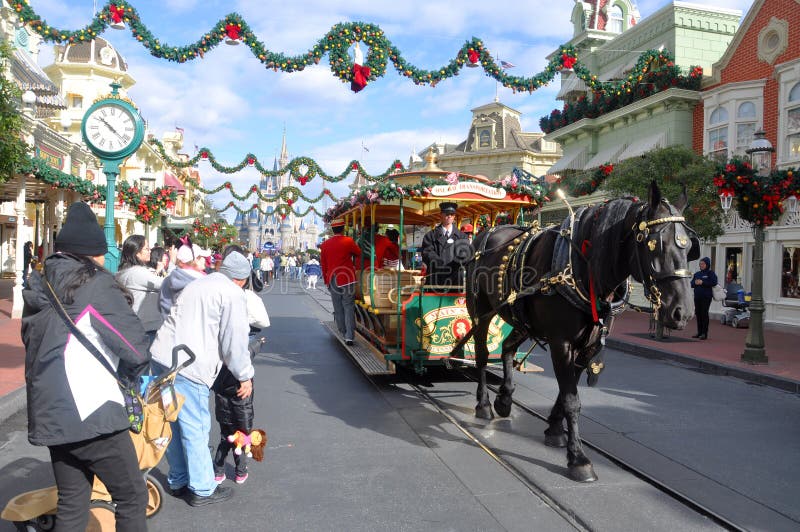 Main Street of Walt Disney World Editorial Photo - Image of landmark ...