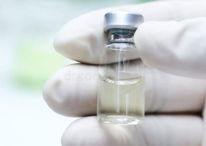 Fiole de laboratoire photo stock. Image du contamination - 4003656