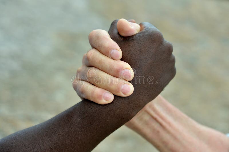 741 Mains Noires Et Blanches Photos libres de droits et gratuites de ...