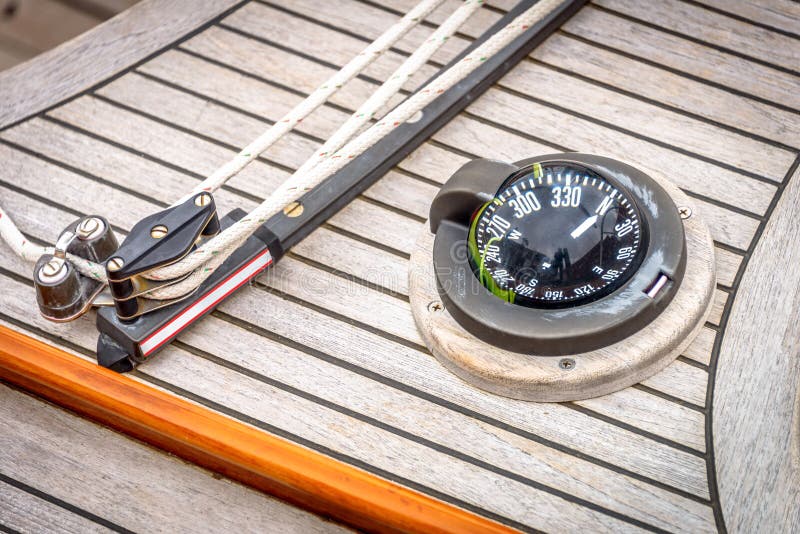 Mainsheet Traveler and Compass Stock Image - Image of leisure, gray ...