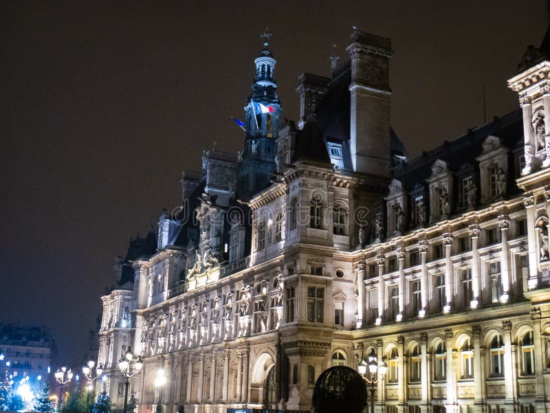 Mairie de Paris stock photo. Image of lighting, palace - 181374340