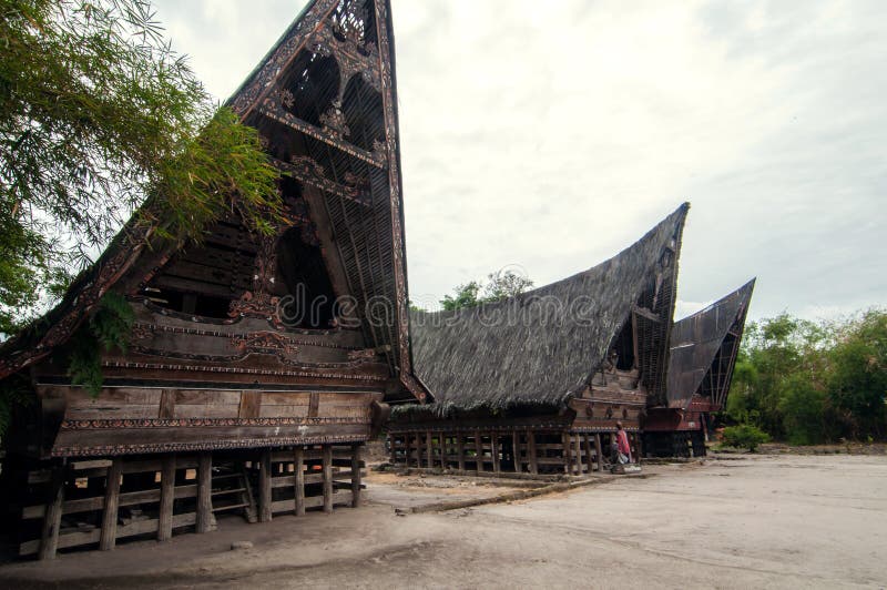 Maison de Batak. image stock. Image du fleuri, histoire - 35379969