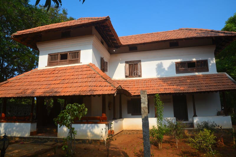 Maison Indienne Traditionnelle Image stock - Image du malabar, briques ...