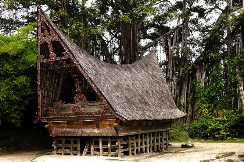 Maison s sumatra de batak photo stock. Image of décoratif - 7485974