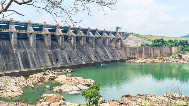 Maithon Dam, Dhanbad, Jharkhand Stock Photo - Image of valley ...