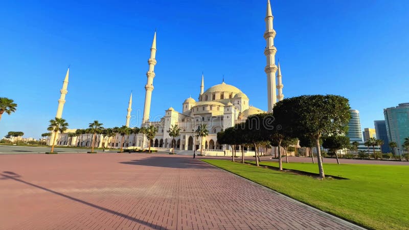 Majestic Mosque Architecture Stock Video - Video of middle, islam ...