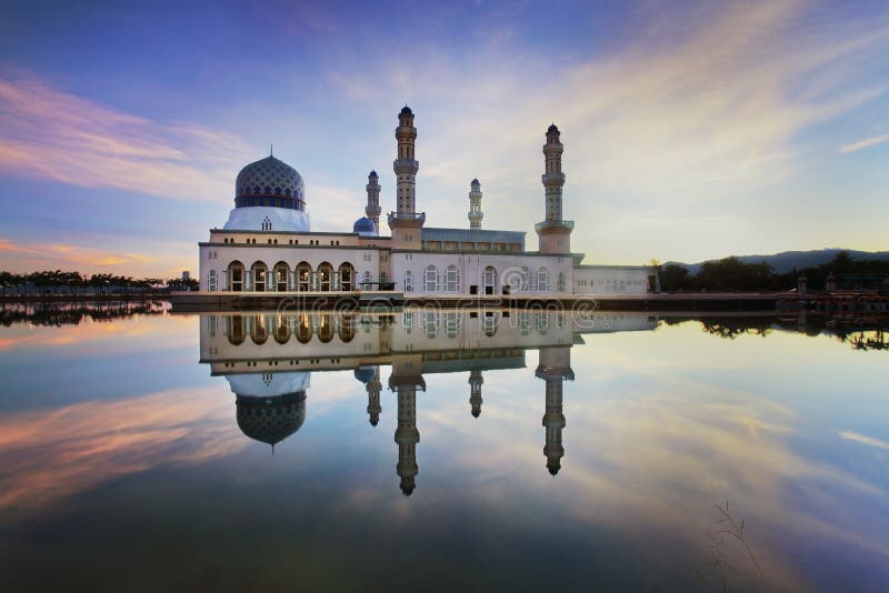 The Majestic Mosque during Sunset Stock Photo - Image of islam, ottoman ...