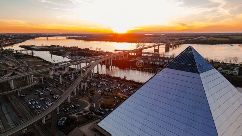 Majestic Pyramid Shaped Structure and the Skyline of Memphis at Sunset ...