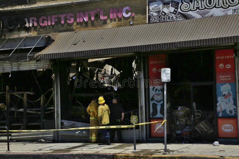 Major Fire Damaged Building Editorial Photo - Image of severe, merch ...