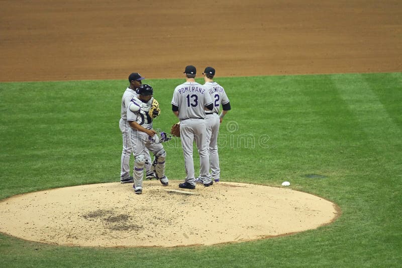 Major League Baseball Action Editorial Photo - Image of milwaukee, park ...