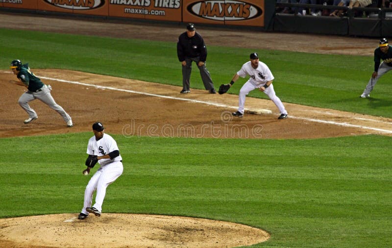 Major League Baseball - Suzuki Steals 2nd Base Editorial Stock Photo ...