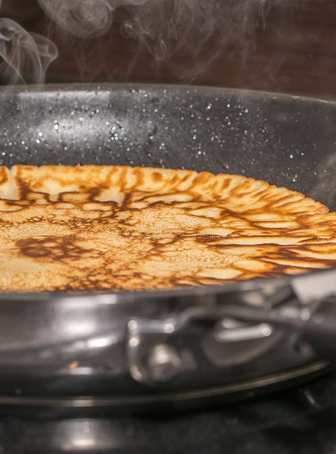 Make Crepes in the Pan Yourself Stock Photo - Image of dish, cake ...