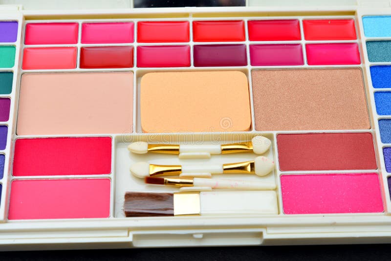 Make Over Shades with Brush Stock Image - Image of shadow, boutique ...