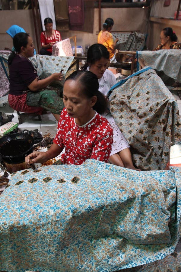 Make Traditional Cloth Called Batik Editorial Photo - Image of resist, masterpieces: 59324641