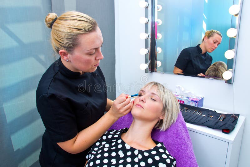 Make Up Artist Working on Model Stock Photo - Image of glamour, cute ...