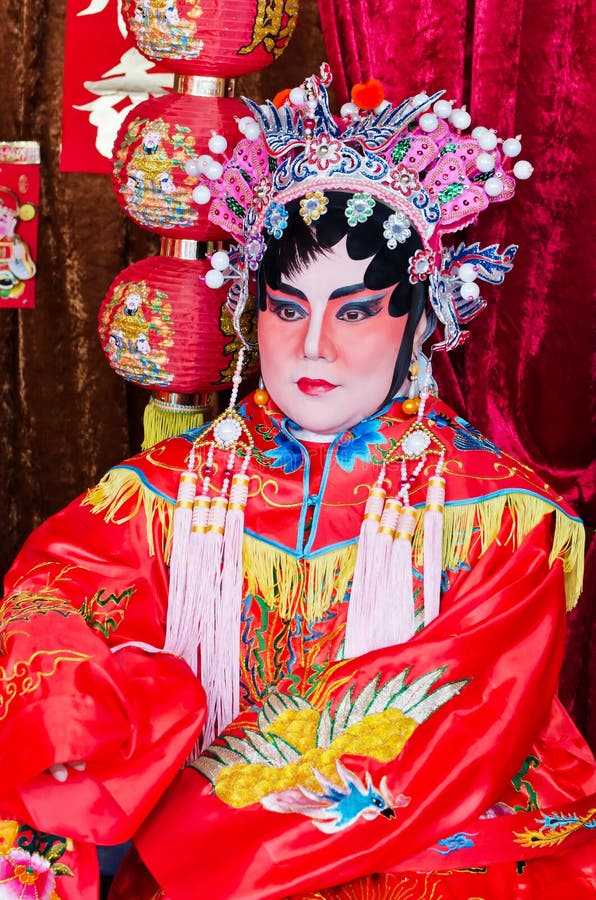 Make Up As the Chinese Opera Editorial Photography - Image of ...