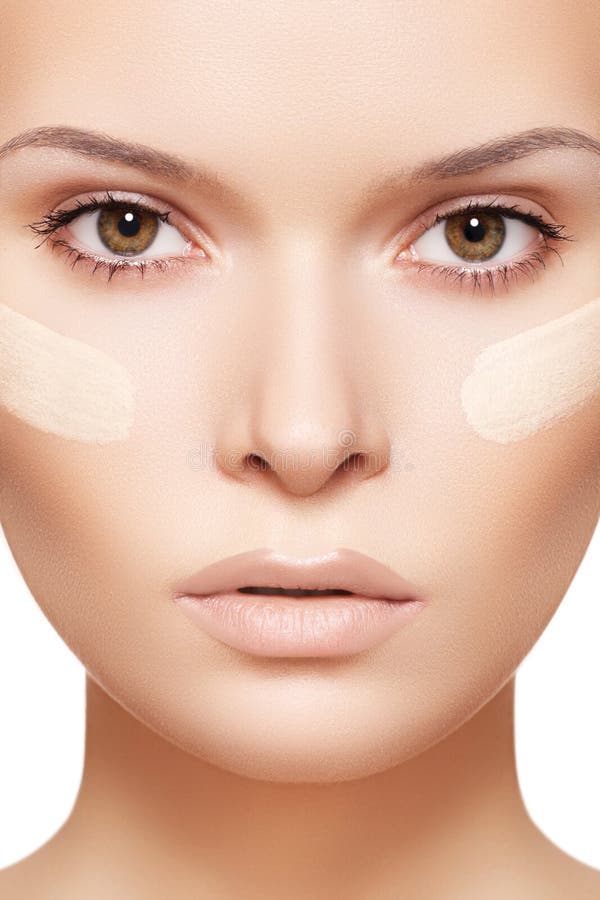 Make-up & Cosmetics. Clean Skin, Foundation Cream Stock Photo - Image ...