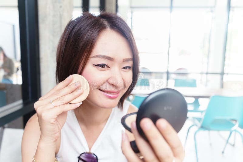 Make Up Woman Holding Powder Puff Stock Image - Image of face, puff ...