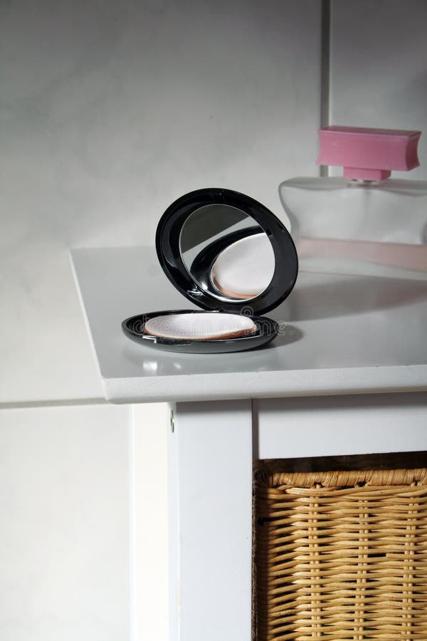 Makeup Box Picture. Image: 10341574