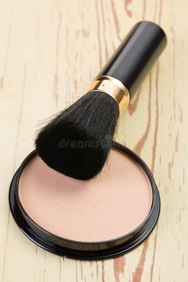 Makeup Brush and Cosmetic Powder Compact Stock Photo - Image of care ...