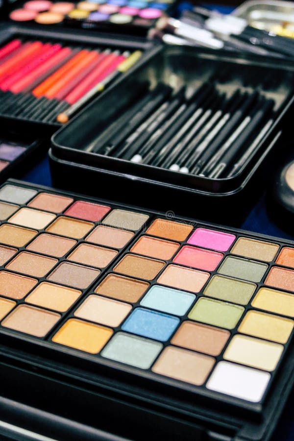 Makeup Kit Cosmetic Set stock image. Image of glitter - 159989011