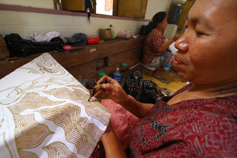 Making batik process editorial stock photo. Image of central - 37137718