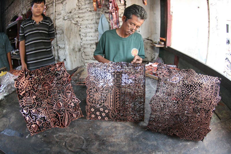 Making batik stamp editorial image. Image of making, indian - 31225990