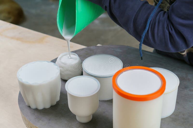 Making and Casting Decorative Dishes and Vases from Plaster for Home Decoration in the Workshop ...