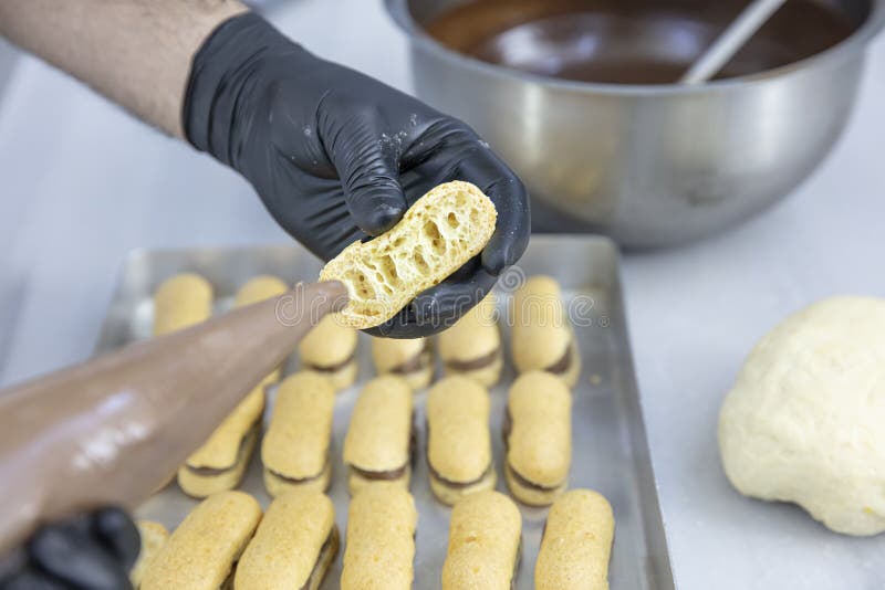 Making Chef Eclairs in the Kitchen. Eclairs Pasta Turkish Delicious ...