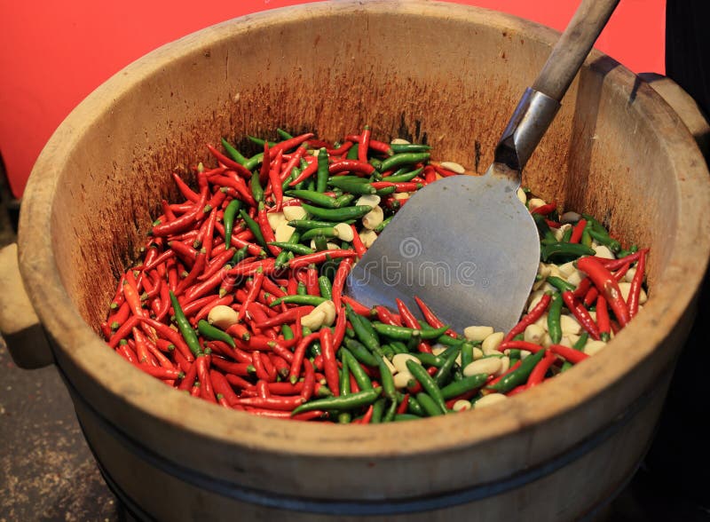 Making of Chilli Paste with Frish Red and Green Chilli Pepers and ...