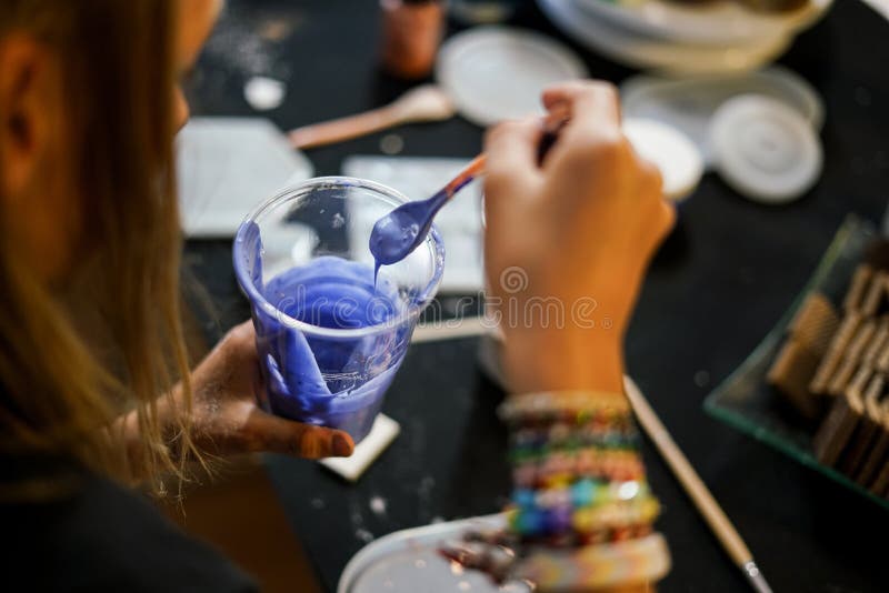 Making Plaster Casts with Polymer Plaster. Artistic Workshop for Kids ...