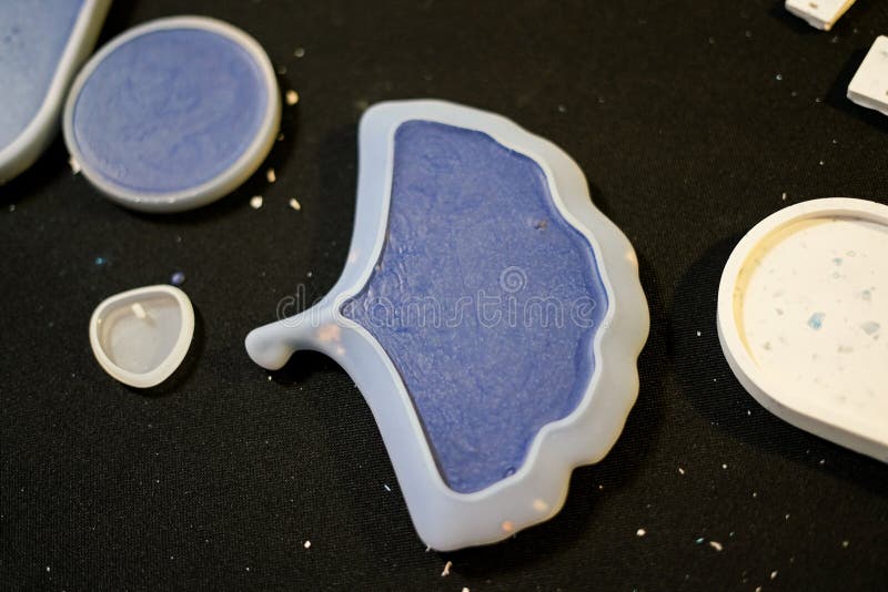 Making Plaster Casts with Polymer Plaster. Artistic Workshop for Kids ...