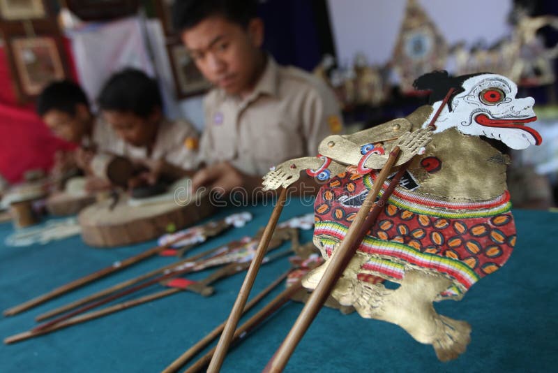 Making puppet editorial stock image. Image of dress, black - 35506989