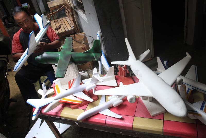 Making replica plane editorial photography. Image of game - 30598972