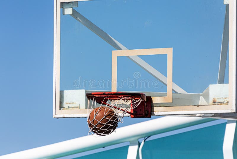 Making the Shot editorial photo. Image of game, leisure - 159873631