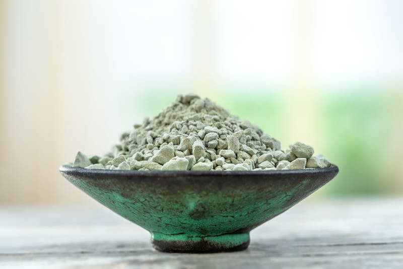 Making a Solution with Green Clay, Making Body-care and Exfliant ...