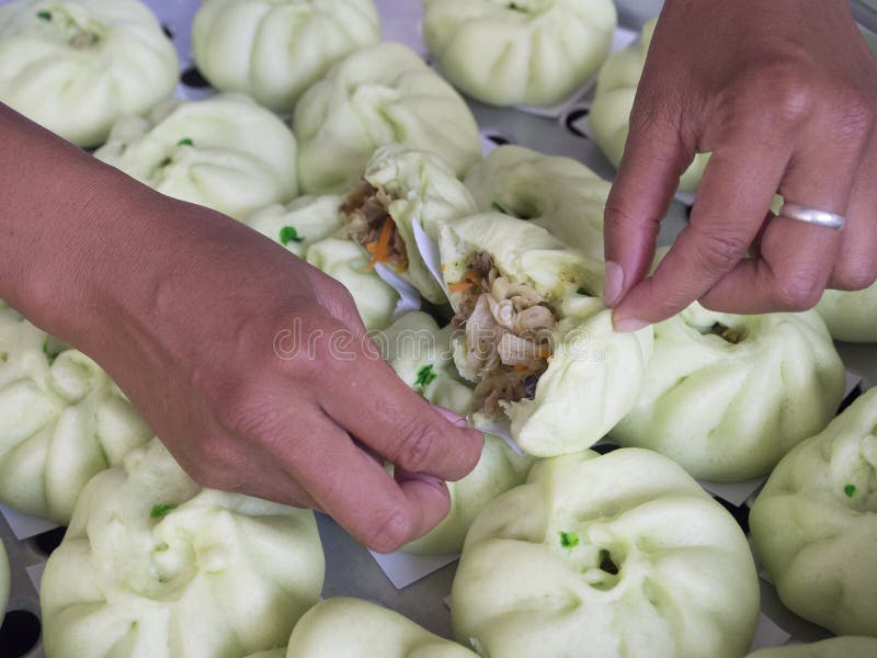 Steam Dumpling Xia Jiao between Forks Stock Image - Image of crispy ...