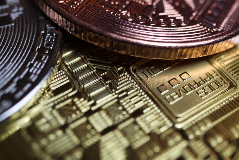 Makro Closeup of Shiny Glittering Isolated Bit Coins Cryptocurrency ...