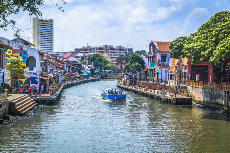 Malacca River editorial image. Image of daytime, historical - 227386375