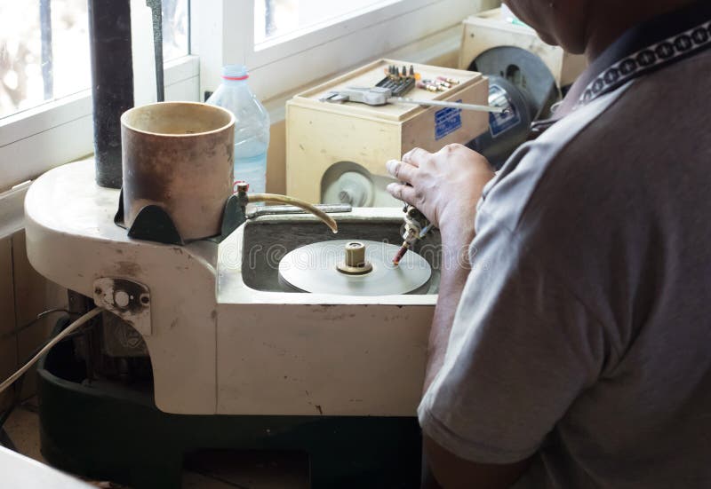 Malagasy gem cutter editorial image. Image of craftsmen - 158407620