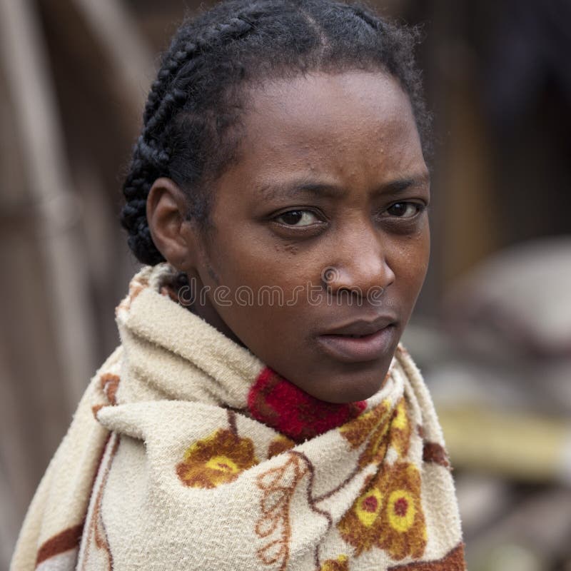 Malagasy woman editorial photo. Image of malagasy, madagascar - 27640616