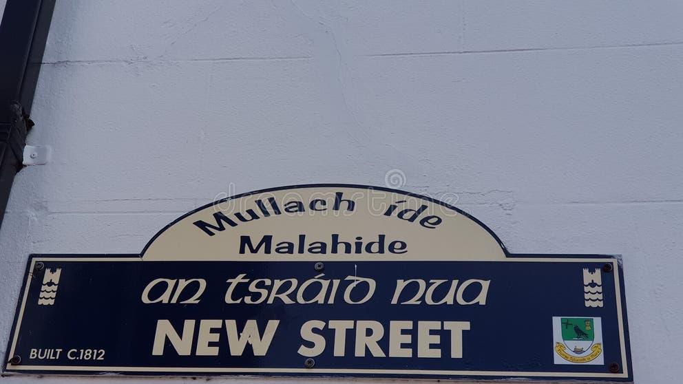 Malahide street sign editorial image. Image of presentation - 194169780