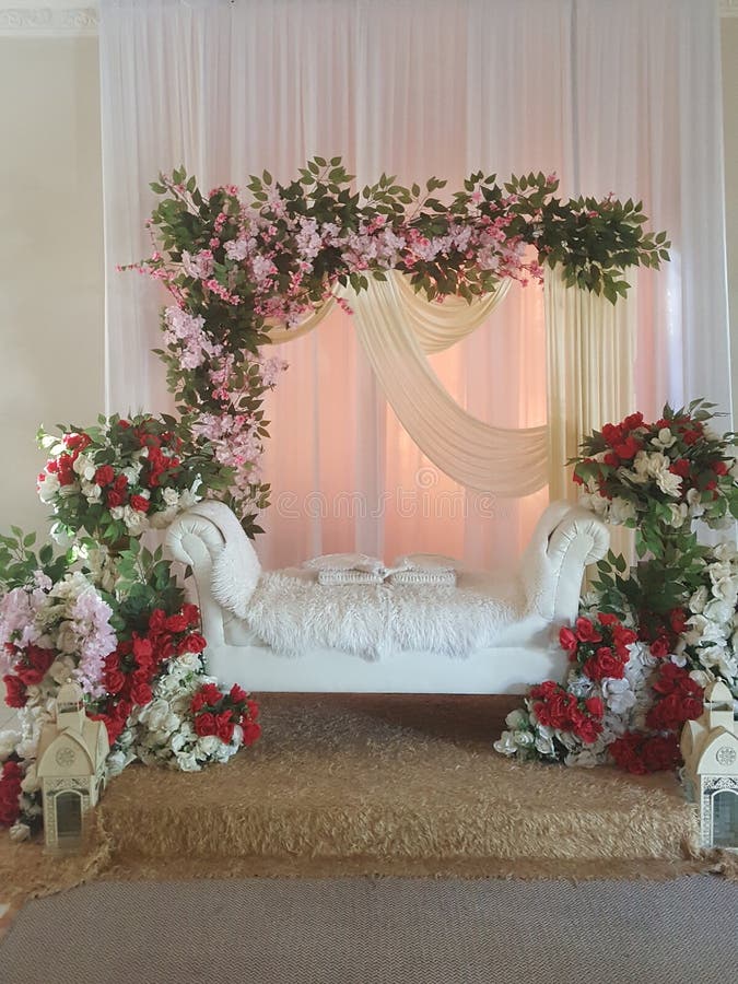 Wedding Dais or Altar on a Stage, Simple and Elegant with White Stock ...
