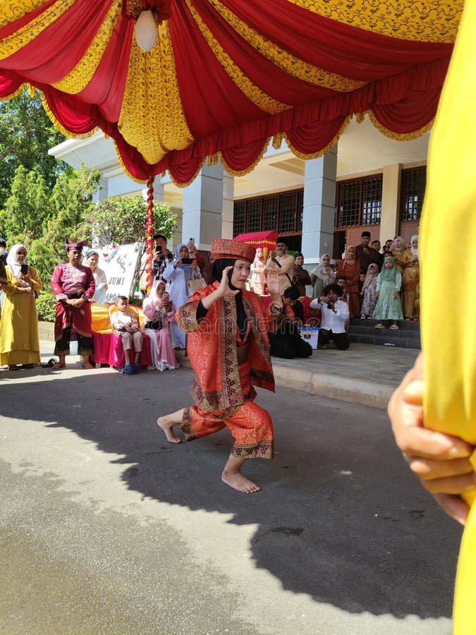 Malay Silat Art Performance at a Malay Wedding Custom Editorial Image ...