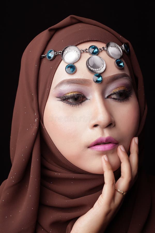 Malaysian malay woman stock photo. Image of person, bamboo - 63291772