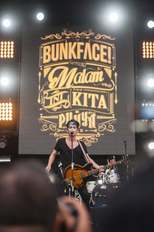 Malaysian Singer editorial image. Image of malaysian - 54586920