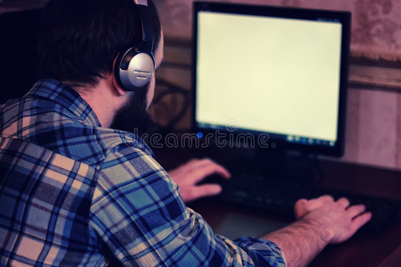 Happy Man Behind Computer Stock Photos - Download 1,468 Royalty Free Photos