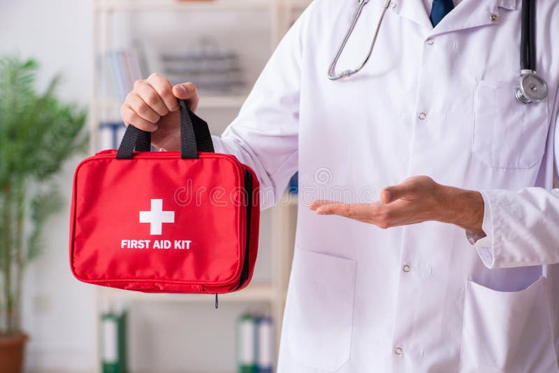 The Male Doctor with First Aid Bag Stock Image - Image of emergency ...